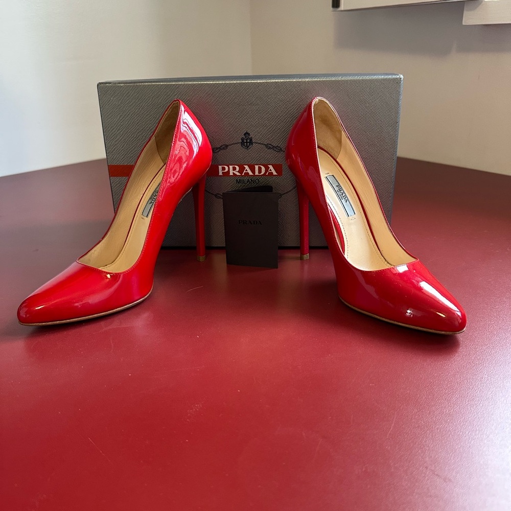Prada Patent Red 4.5” Heels Is Amazing Condition! Siz… - Gem